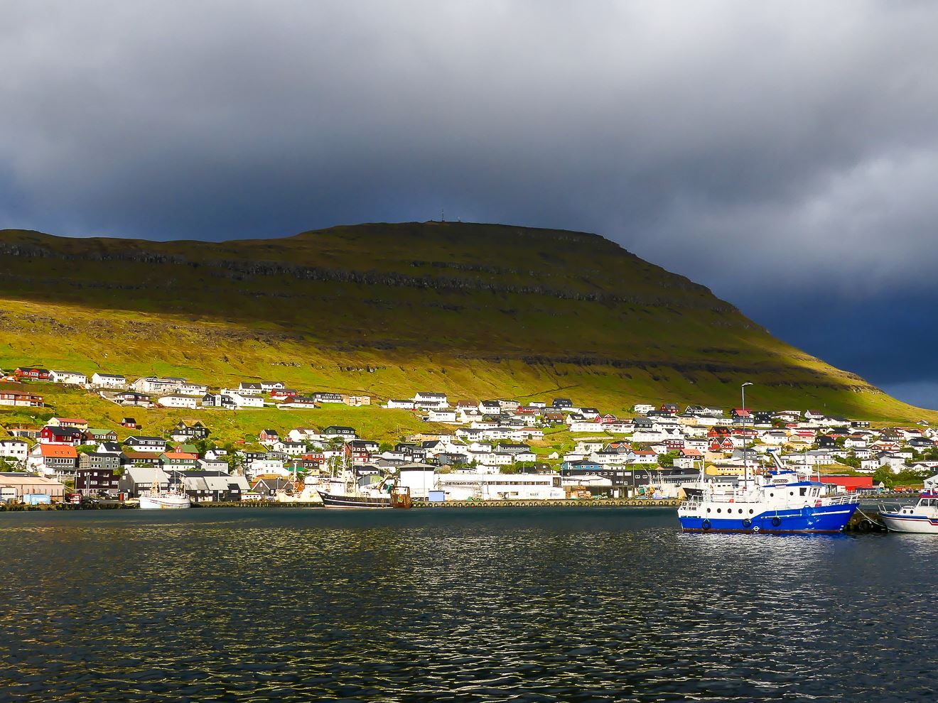 Comment se déplacer aux Iles Feroe ? De la voiture au ferry